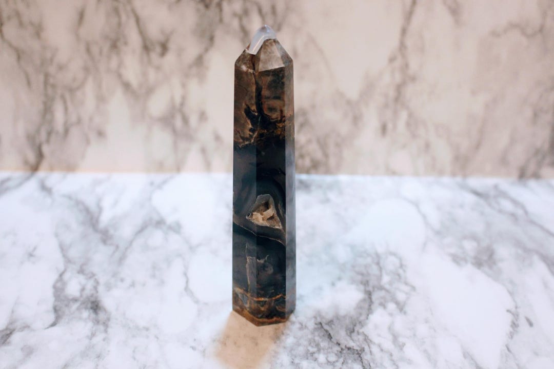 Volcano Agate Tower 6" UV Reactive - Etsy