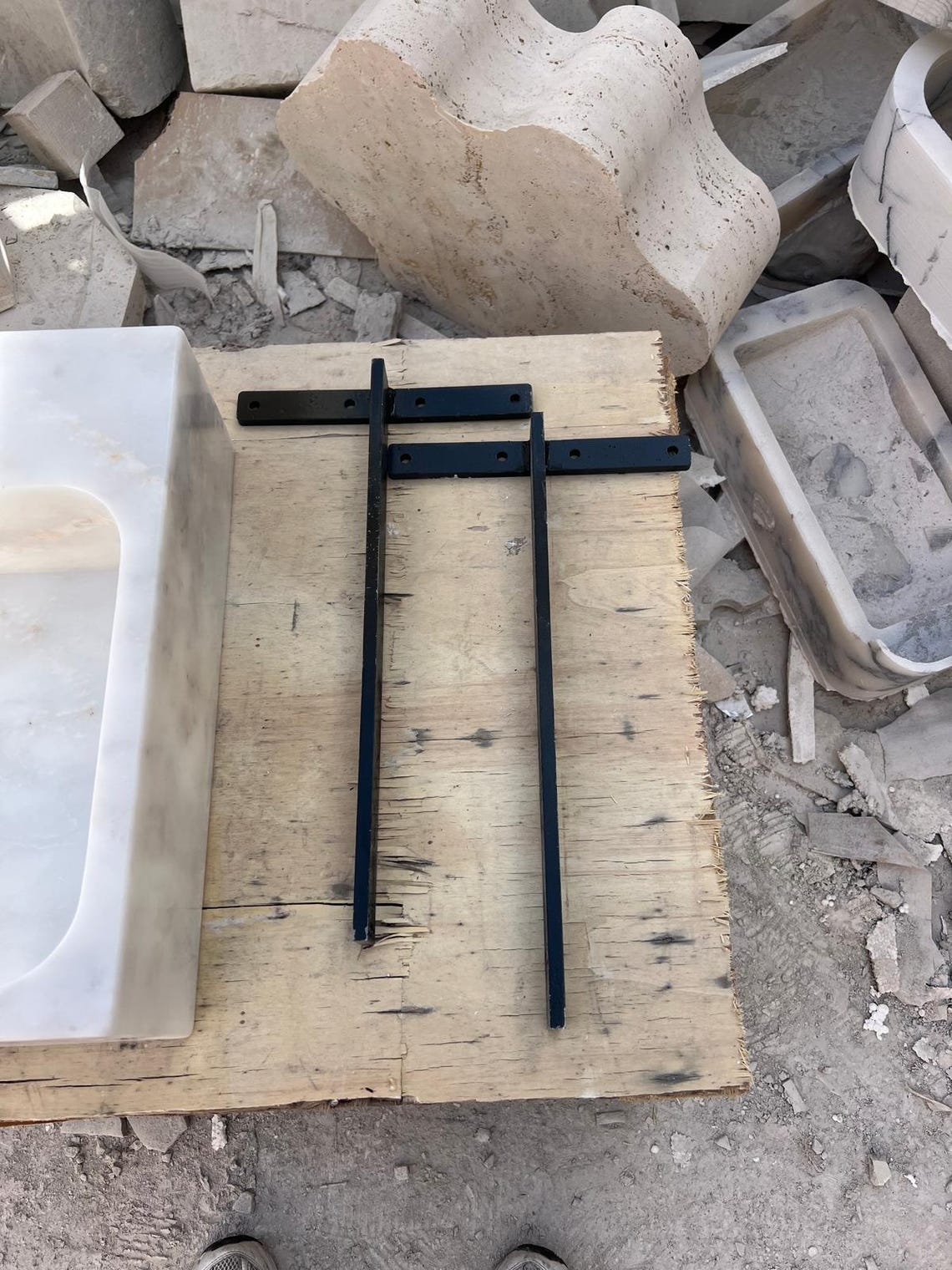 Stainless Steel Brackets for Wall Mounted Sinks - Sink Wall Bracket ...