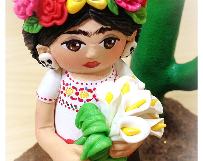 FRIDA & Calla Lilies Cake Topper / Sculpture - Etsy