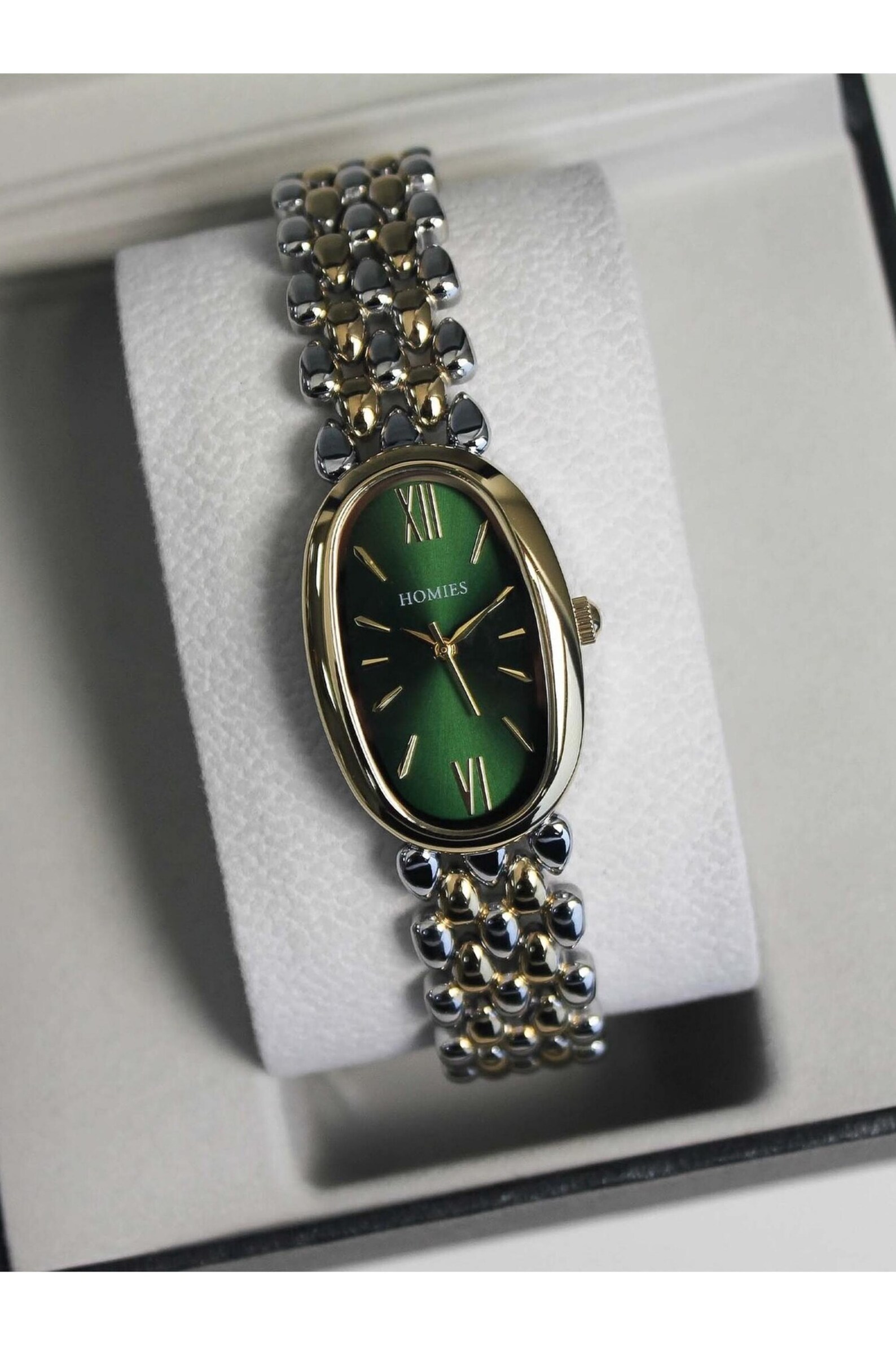Elegant Two-tone Womens Watch With Polished Stainless Steel Bracelet ...