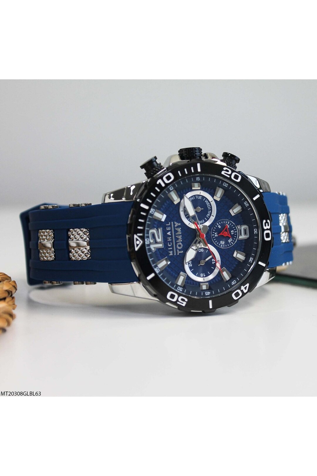 Men's Luxury Chronograph Sports Watch - Silicone Strap, Rotating Bezel ...