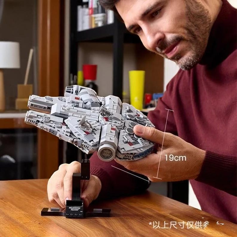 Star Wars Millennium Falcon – DIY Falcon Spaceship Model Kit for Kids ...