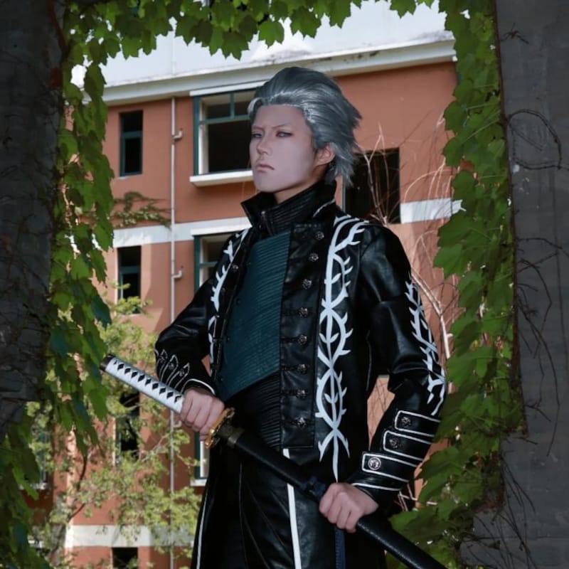 Vergil Cosplay - Etsy
