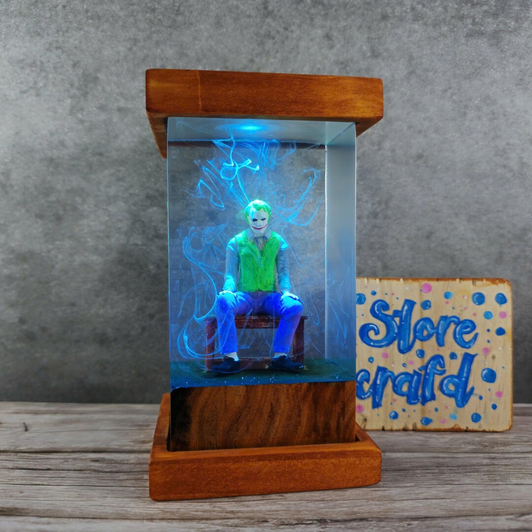 Custom Joker Night Lamp Epoxy Diorama Movie Art, Wood Lamp for Gaming ...