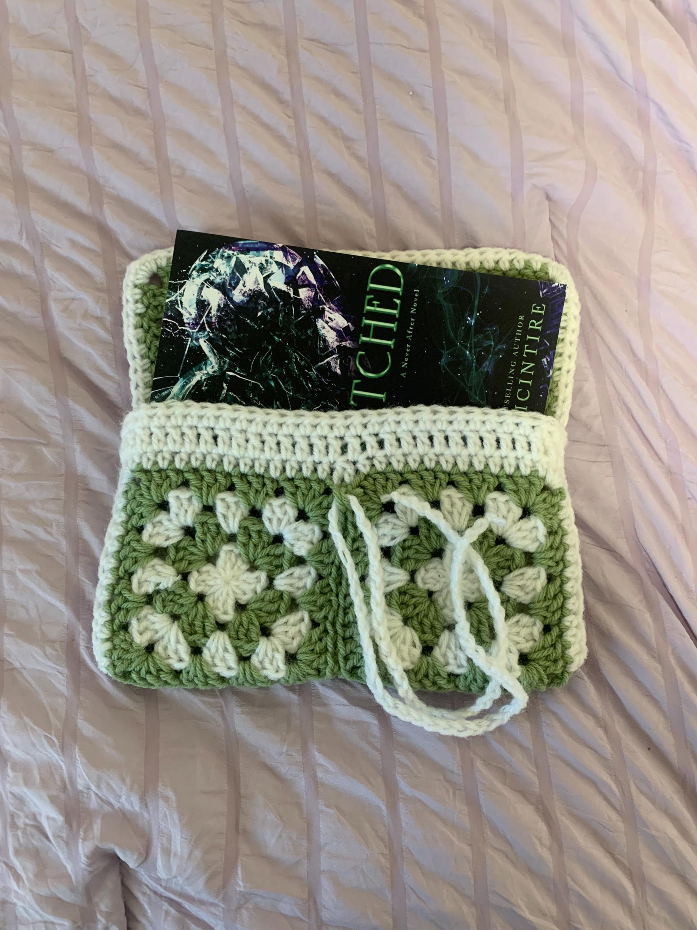 Handmade Crochet Granny Square Book Cover: Adjustable Book Sleeve - Etsy