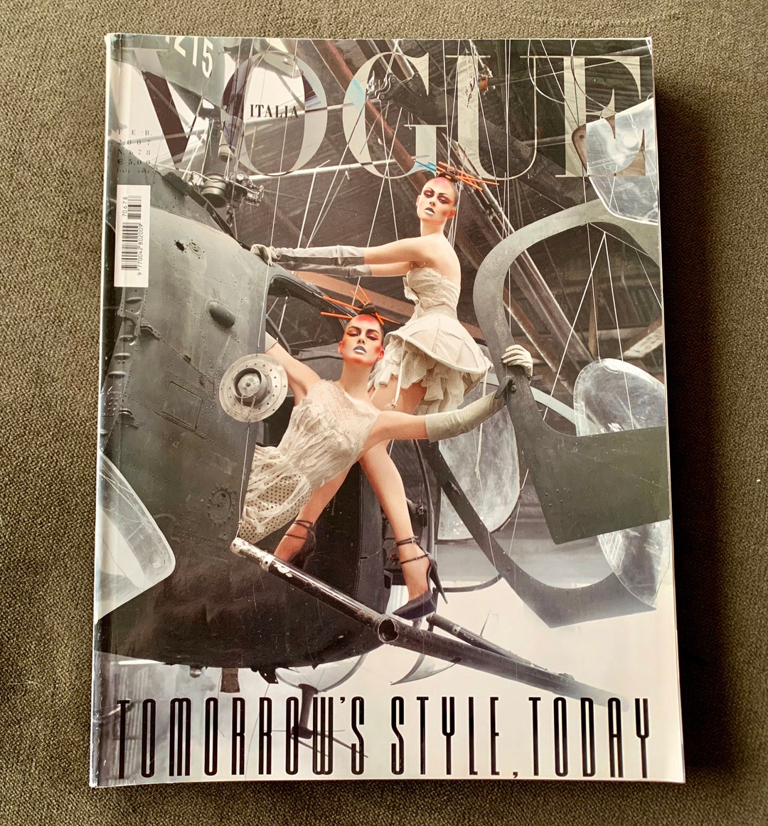 Vintage Vogue Italy Magazine Februari 2007 530 Pages Cover Steven ...