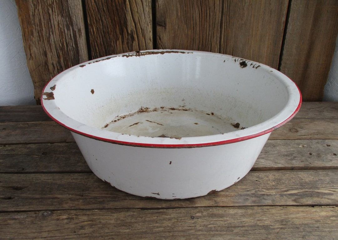 Vintage Primitive Enamelware Large 16" Round Dish Pan White W/ Red Trim ...