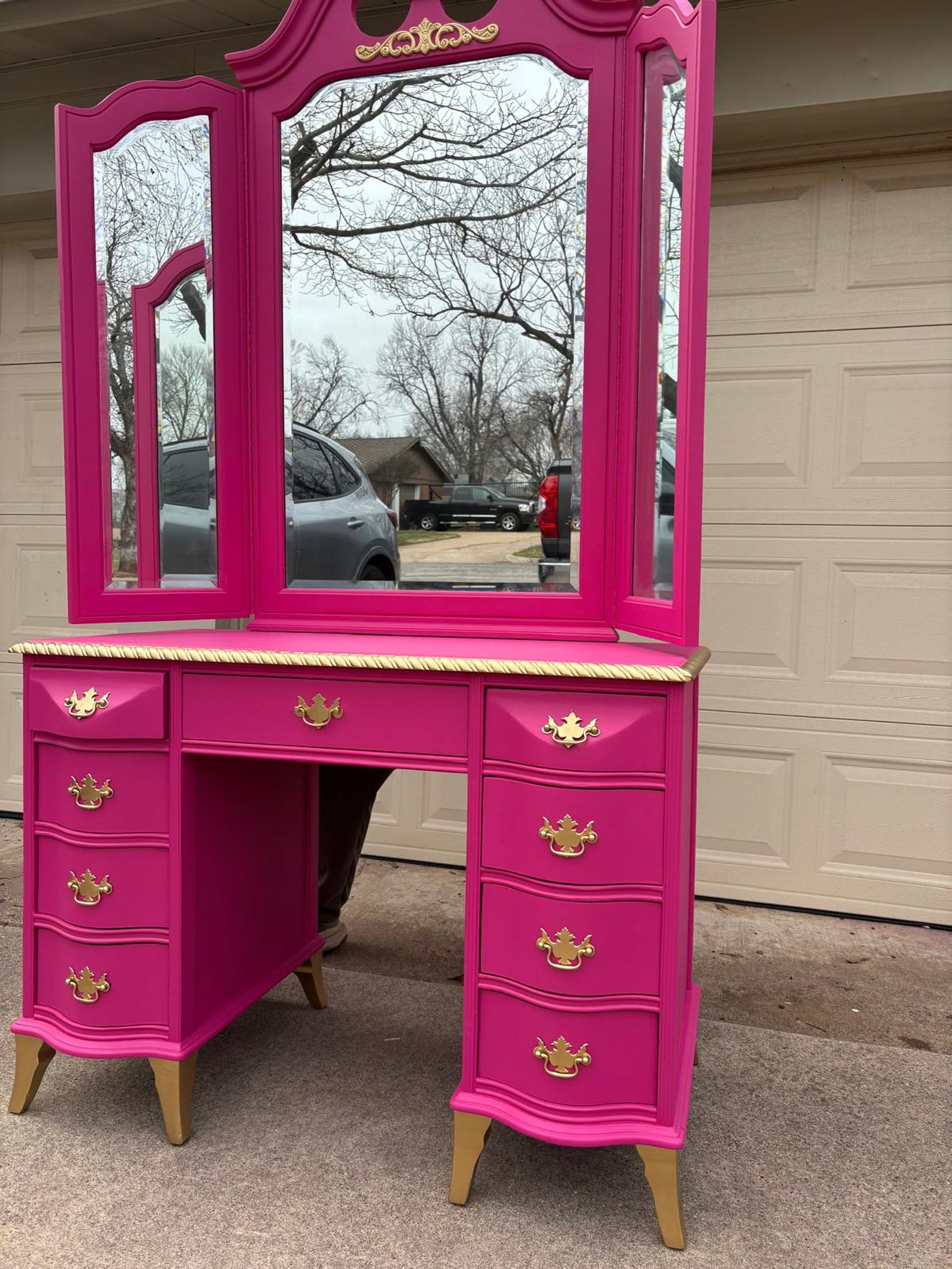 Vintage Vanity With Trifold Mirror Refinished in Hot Pink & Gold Trim ...