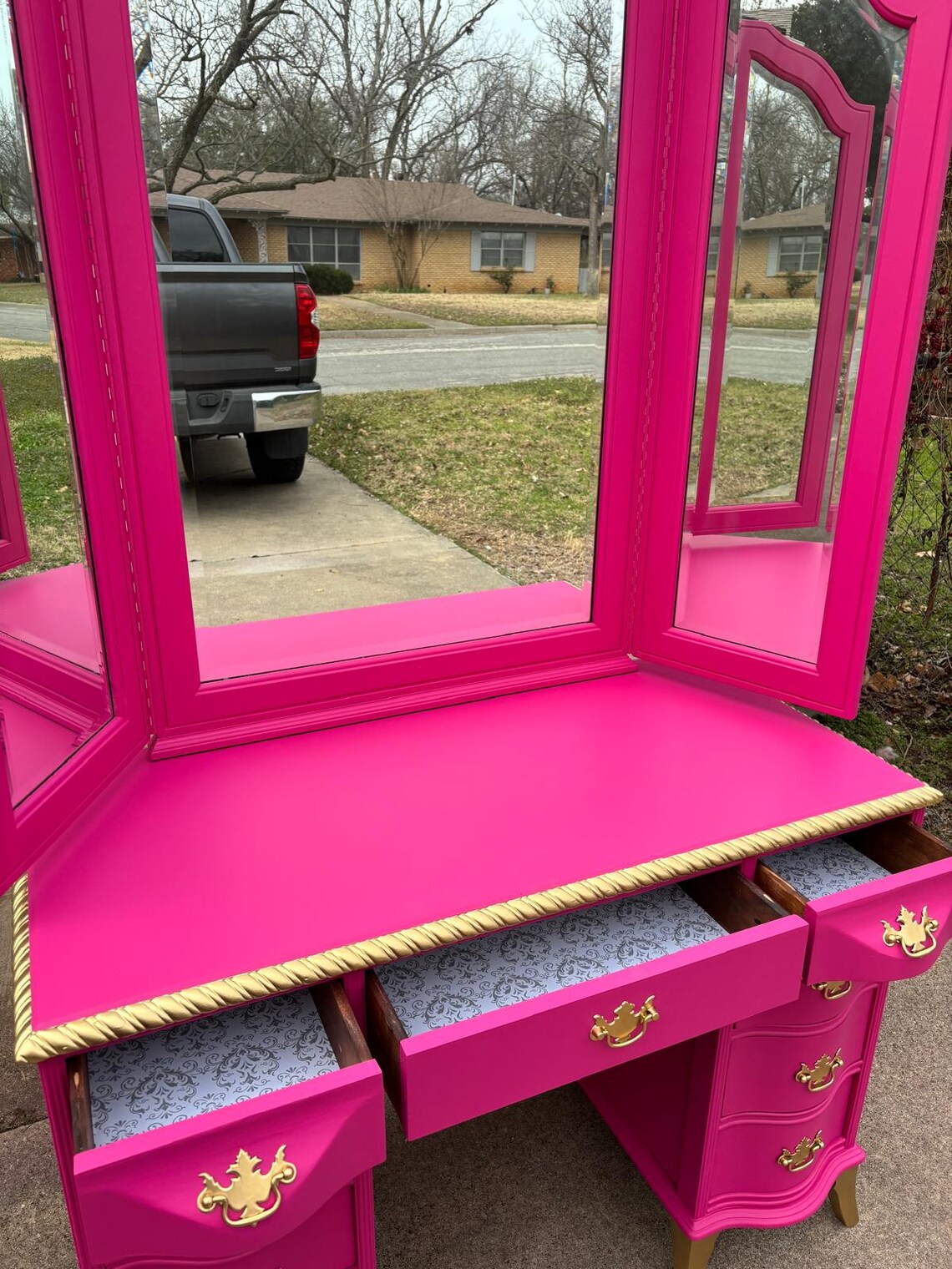 Vintage Vanity With Trifold Mirror Refinished in Hot Pink & Gold Trim ...