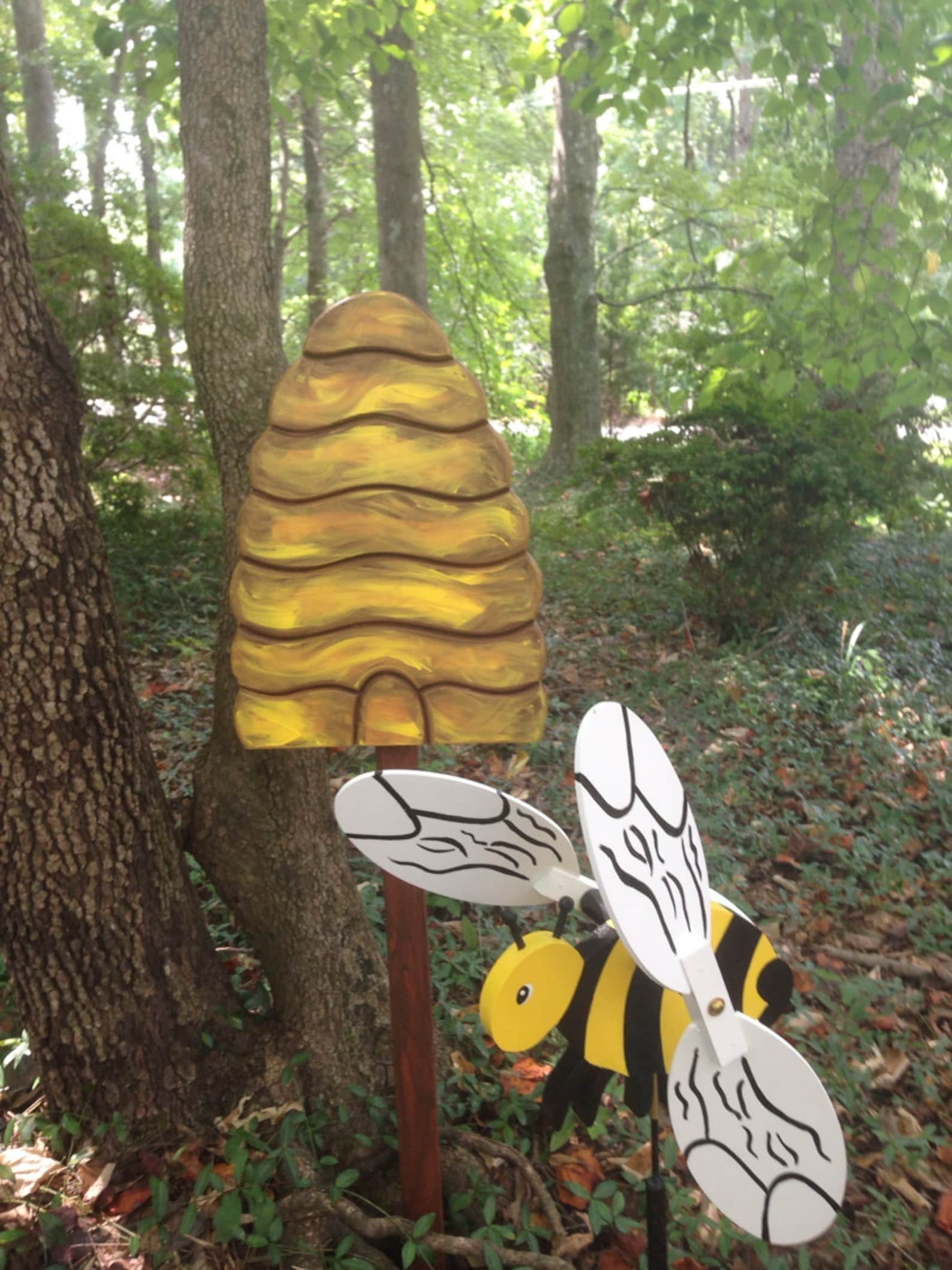 Bee Whirligig and Beehive (beehive Stake Included) - Etsy