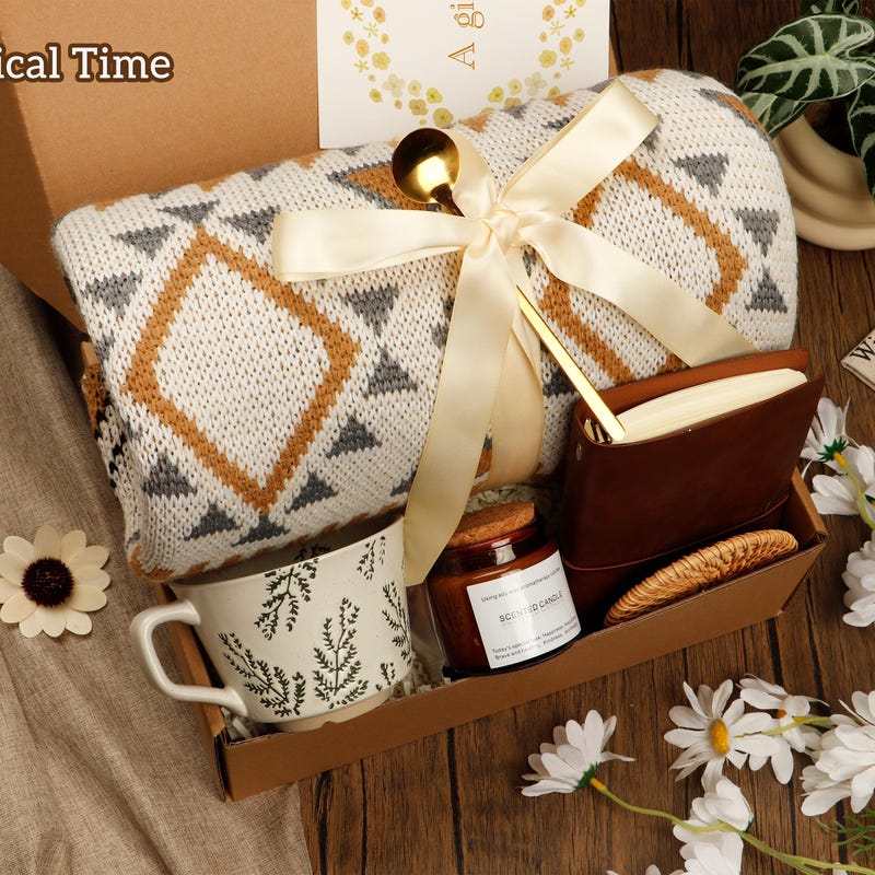 Fall Birthday Gifts Woman - 60+ Gift Ideas for 2025