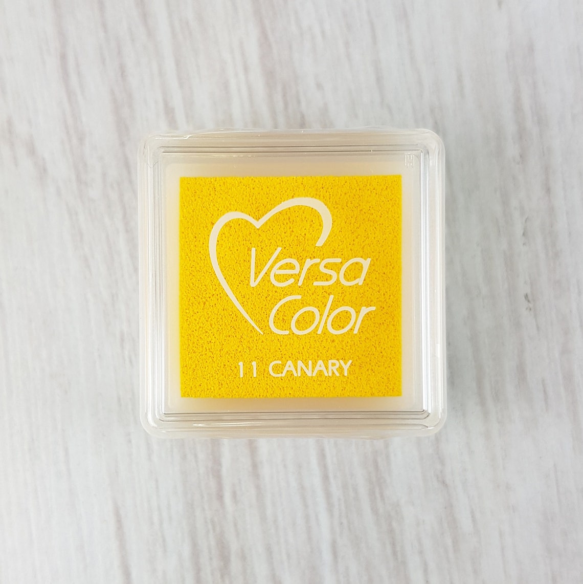 Versacolor Pigment Ink Pad Small in Canary Ink for Stamp - Etsy