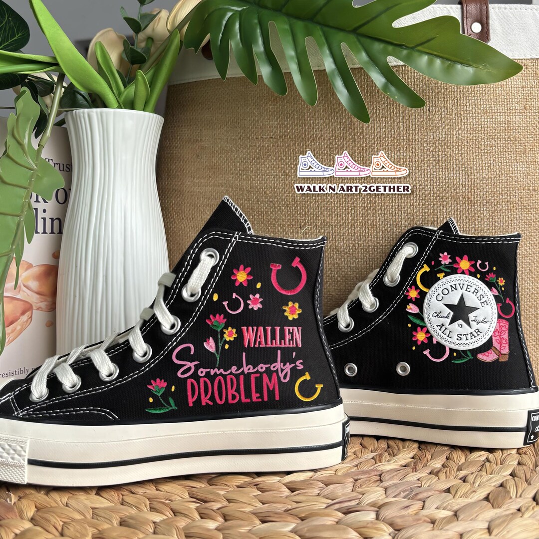 Wallen Bull Skull Converse, Hand Embroidered Shoes, Music Singer ...