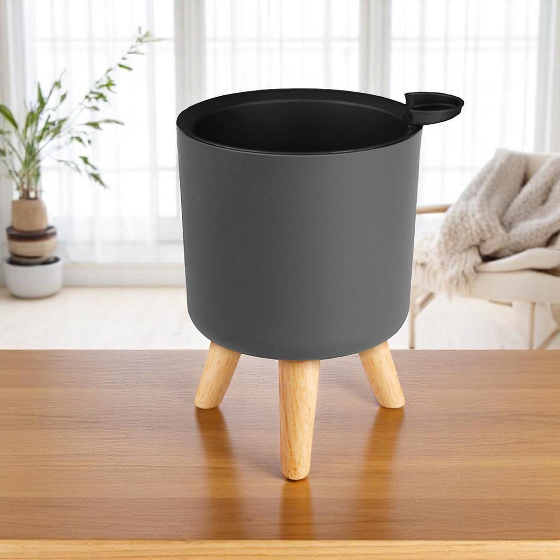 Round Plant Pot With Wooden Legs – Large Indoor Planter for Home ...