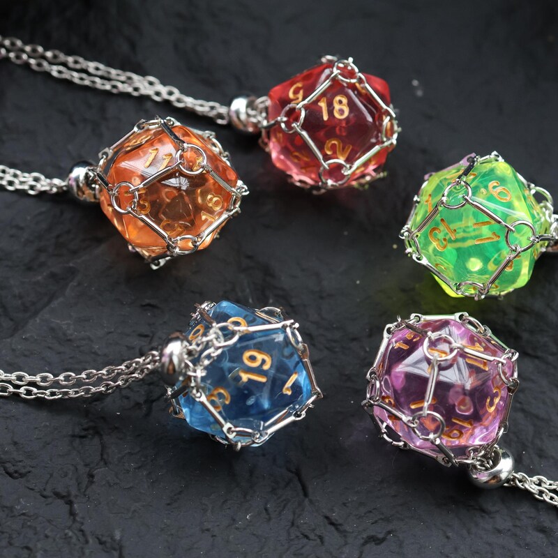 D20 Necklaces - Etsy