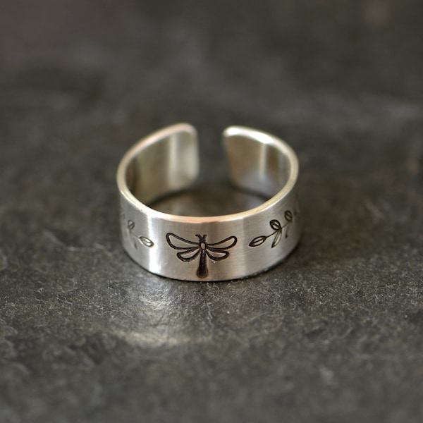 Dragonfly Toe Ring - Etsy