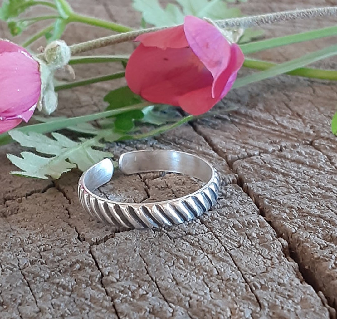 Sterling Silver Thumb Ring or Finger Ring - Adjustable - Etsy