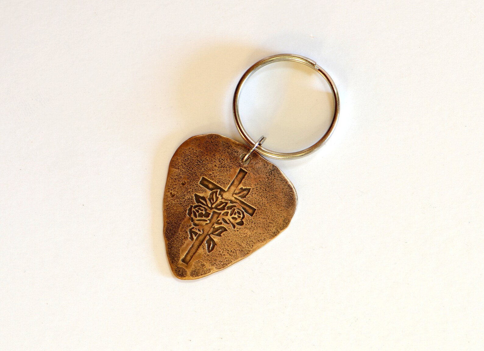 Bronze Guitar Pick Keyring With Cross and Roses - Playable Guitar Pick ...