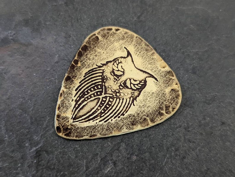 Brass Guitar Pick With Owl - Playable Brass Plectrum - Nicispicks ...