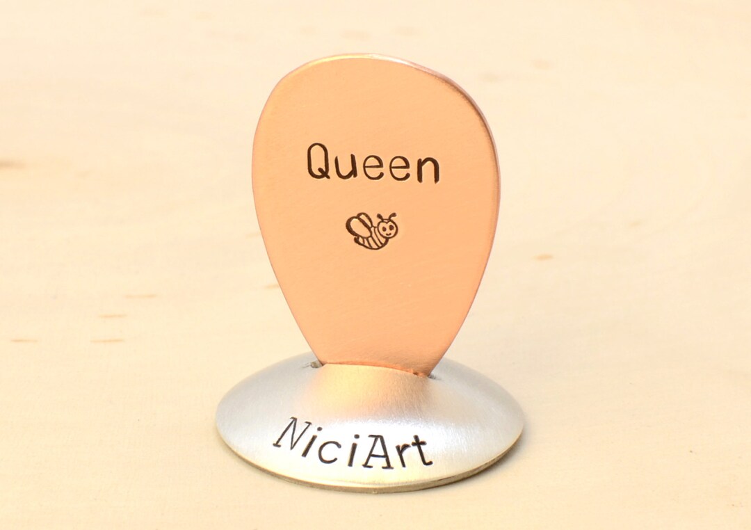 Teardrop Guitar Pick for the Queen Bee in Copper - Jazz Style Pick ...