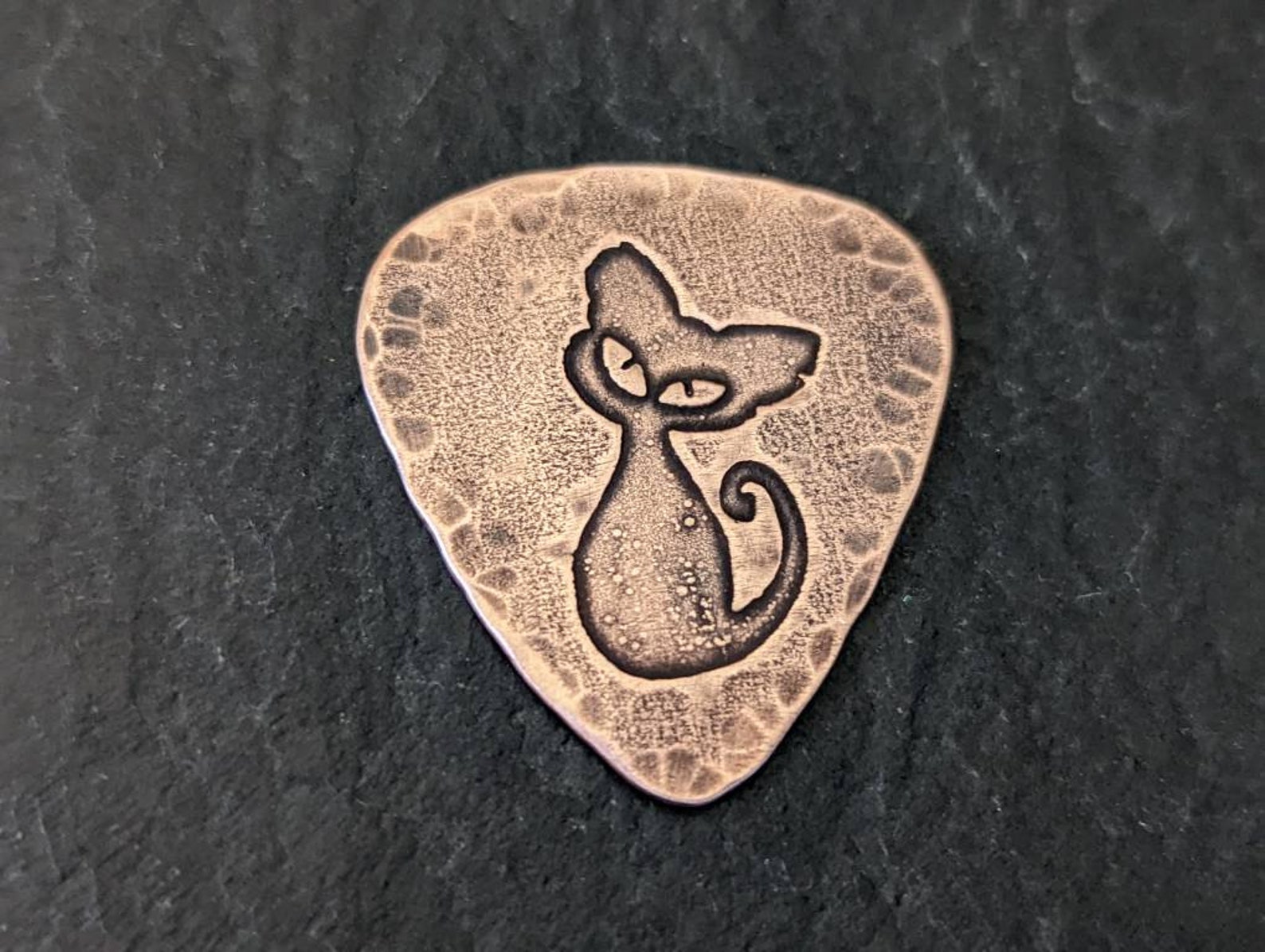 Copper Guitar Pick - Playable With Cute Scarry Cat - Nicispicks ...