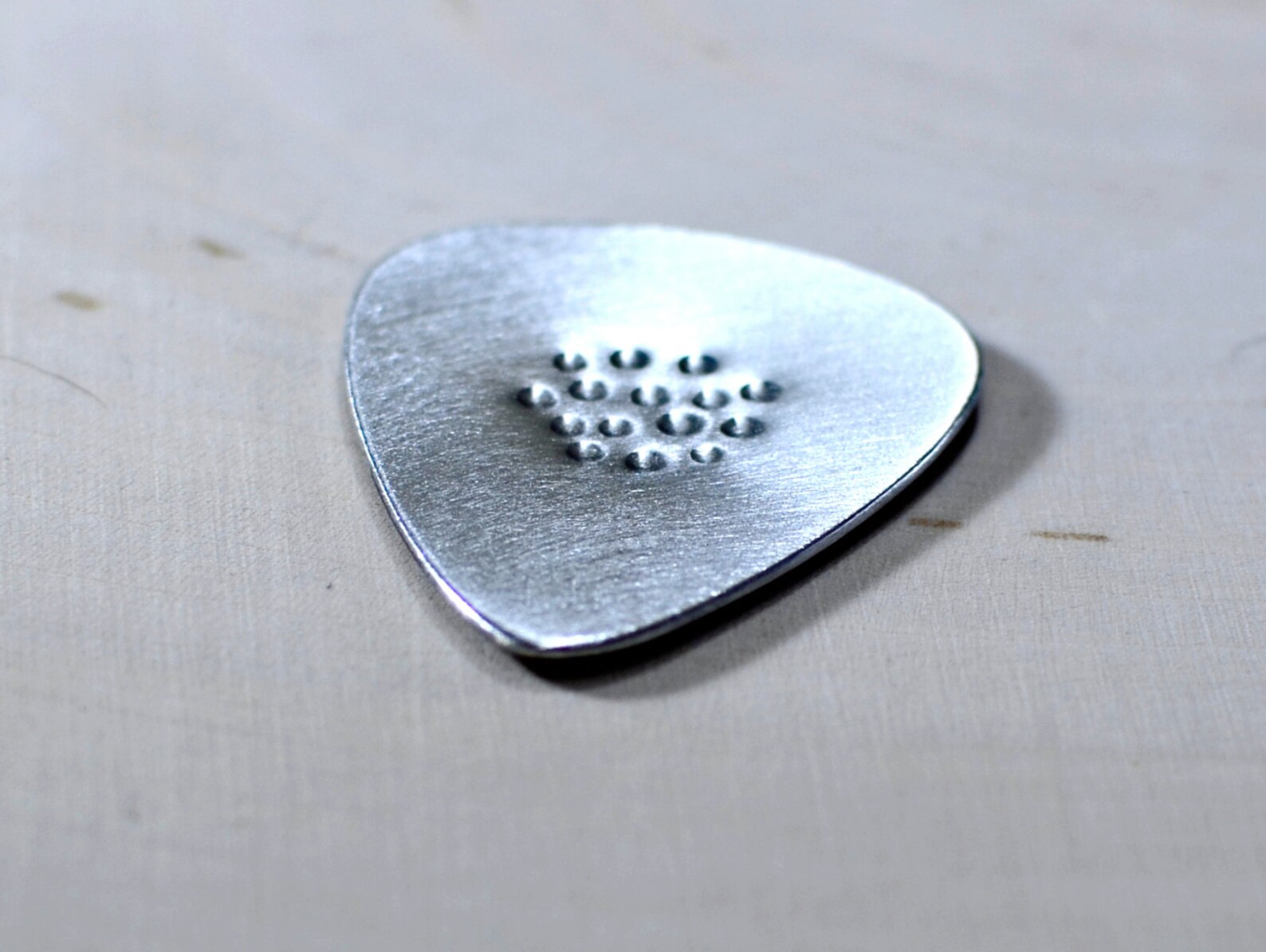 Aluminum Guitar Pick With Hammered Texture for Added Grip and Subtle ...