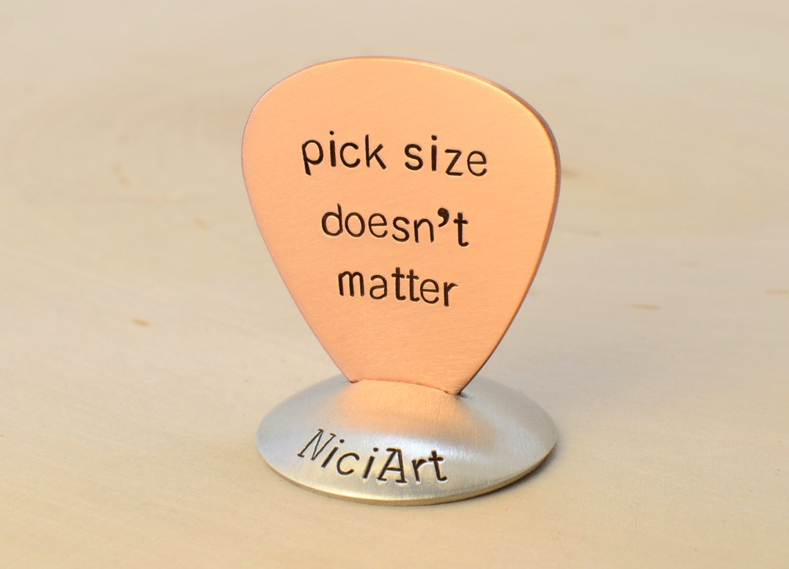 Copper Guitar Pick With Pick Size Doesn't Matter for the Confident ...