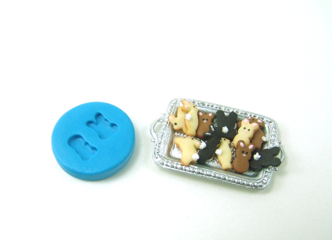Flexible Silicone Mold // Dollhouse Bunny Cookies Mold (style A) // 1: ...