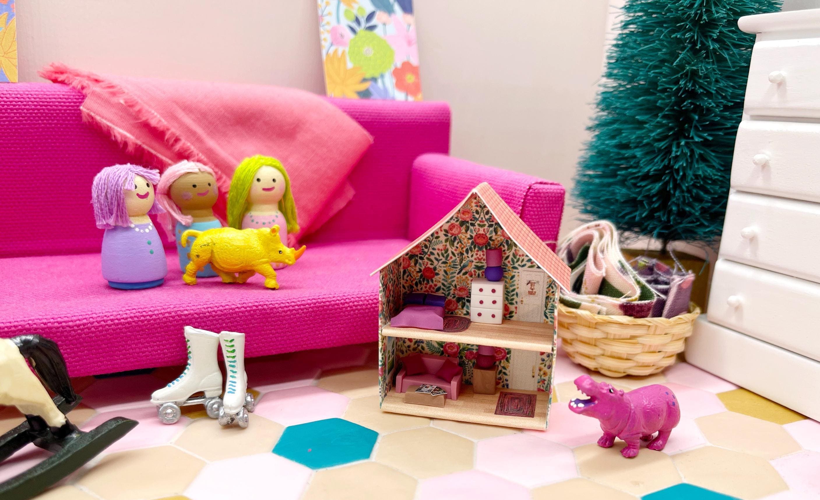 Dollhouse and Miniature Furniture Tutorial // Printables and Step-by ...