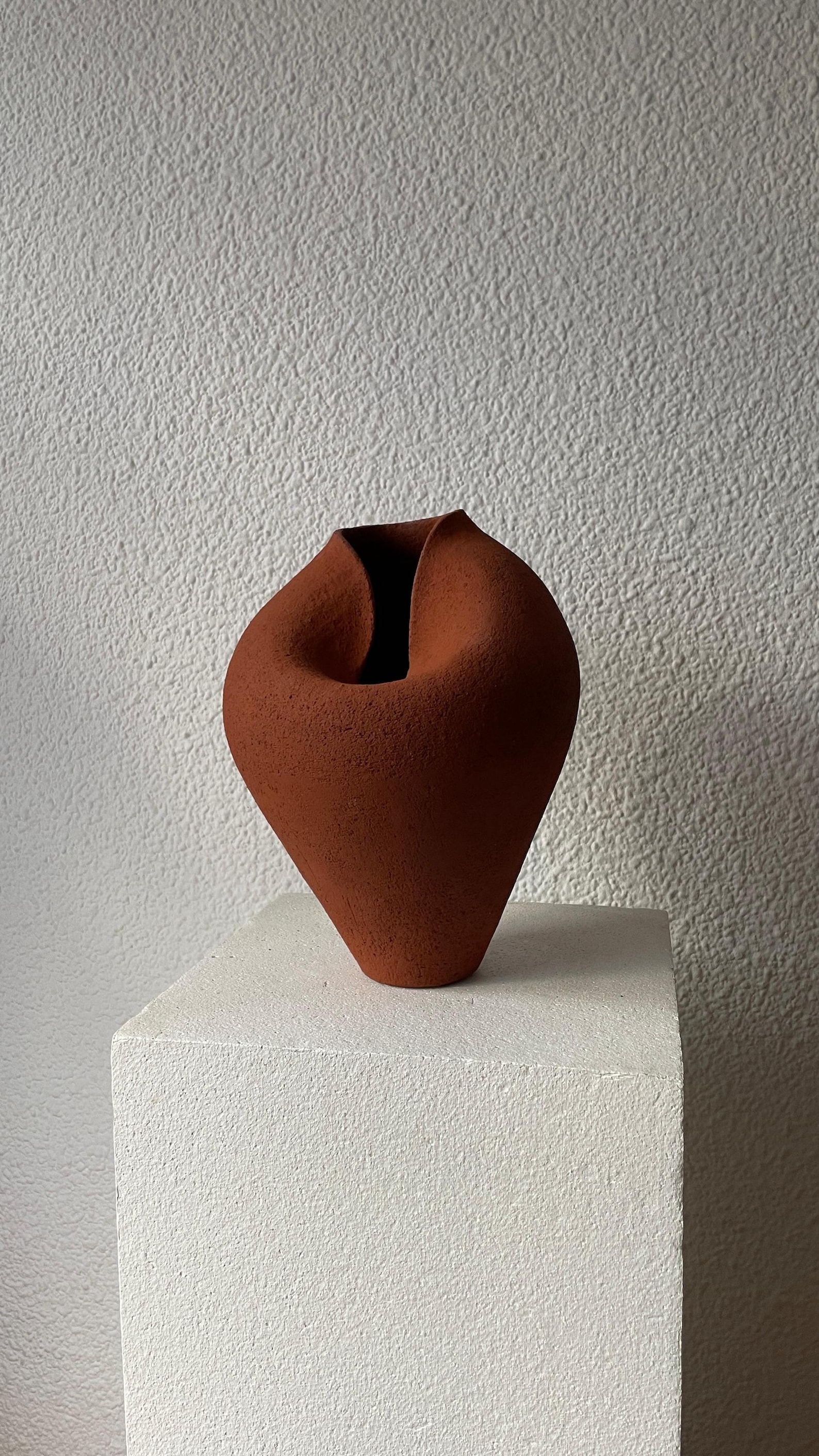 Red Ceramic Art Vase | Flow Series | Redterra 2 Sculptural Form - Etsy