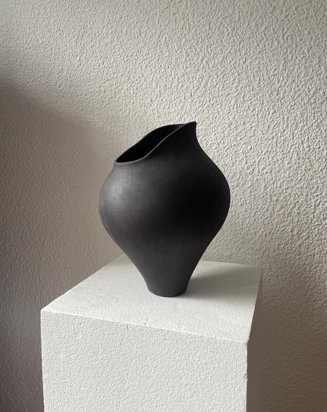 Large Sculptural Ceramic Vase, Handmade Unique Ceramic Art, Minimal ...