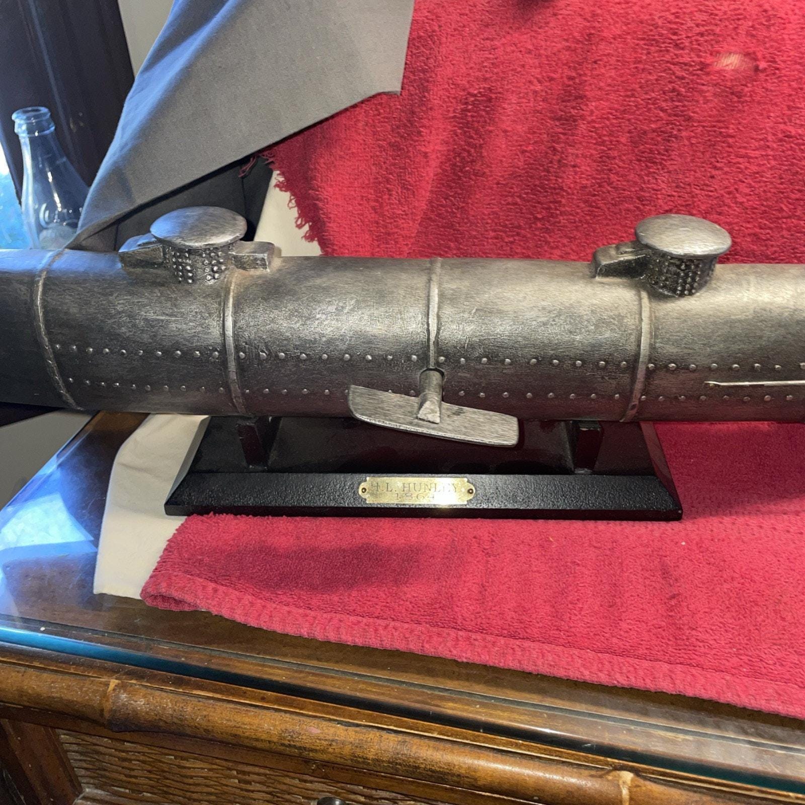 Rare! HL Hunley 1864 Civil War, Shelf, Display Resin Model Iron Ship ...