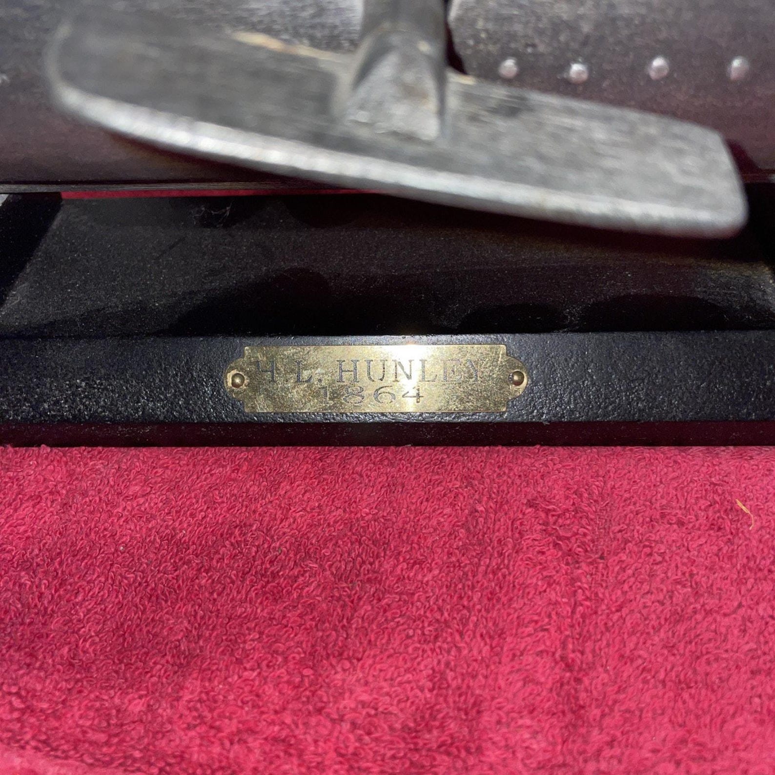 Rare! HL Hunley 1864 Civil War, Shelf, Display Resin Model Iron Ship ...