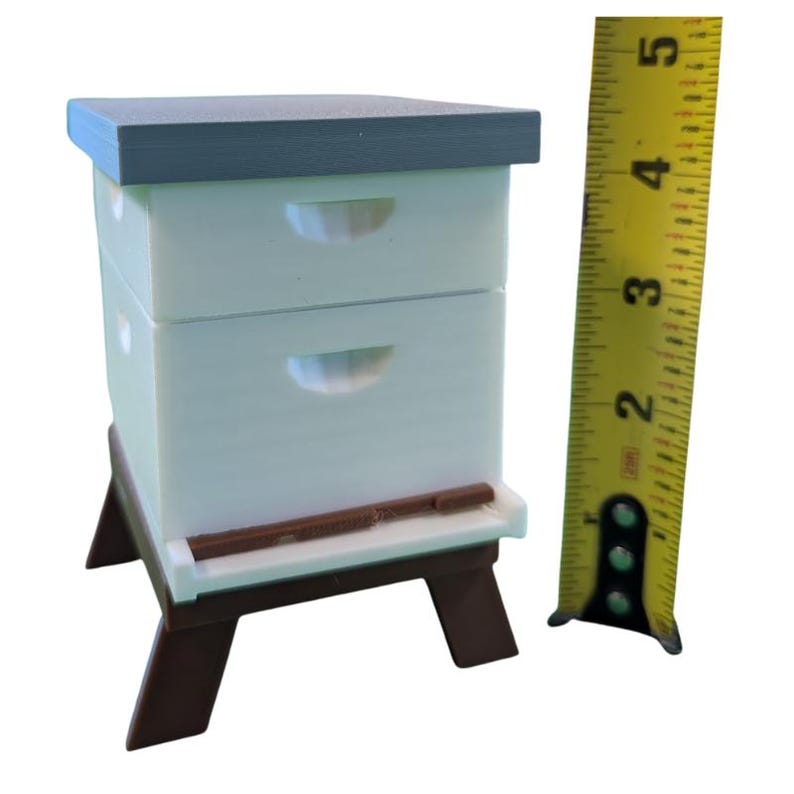 5" Desktop Beehive | Realistic Model Honey Beehive | Beekeeper Gift - Etsy