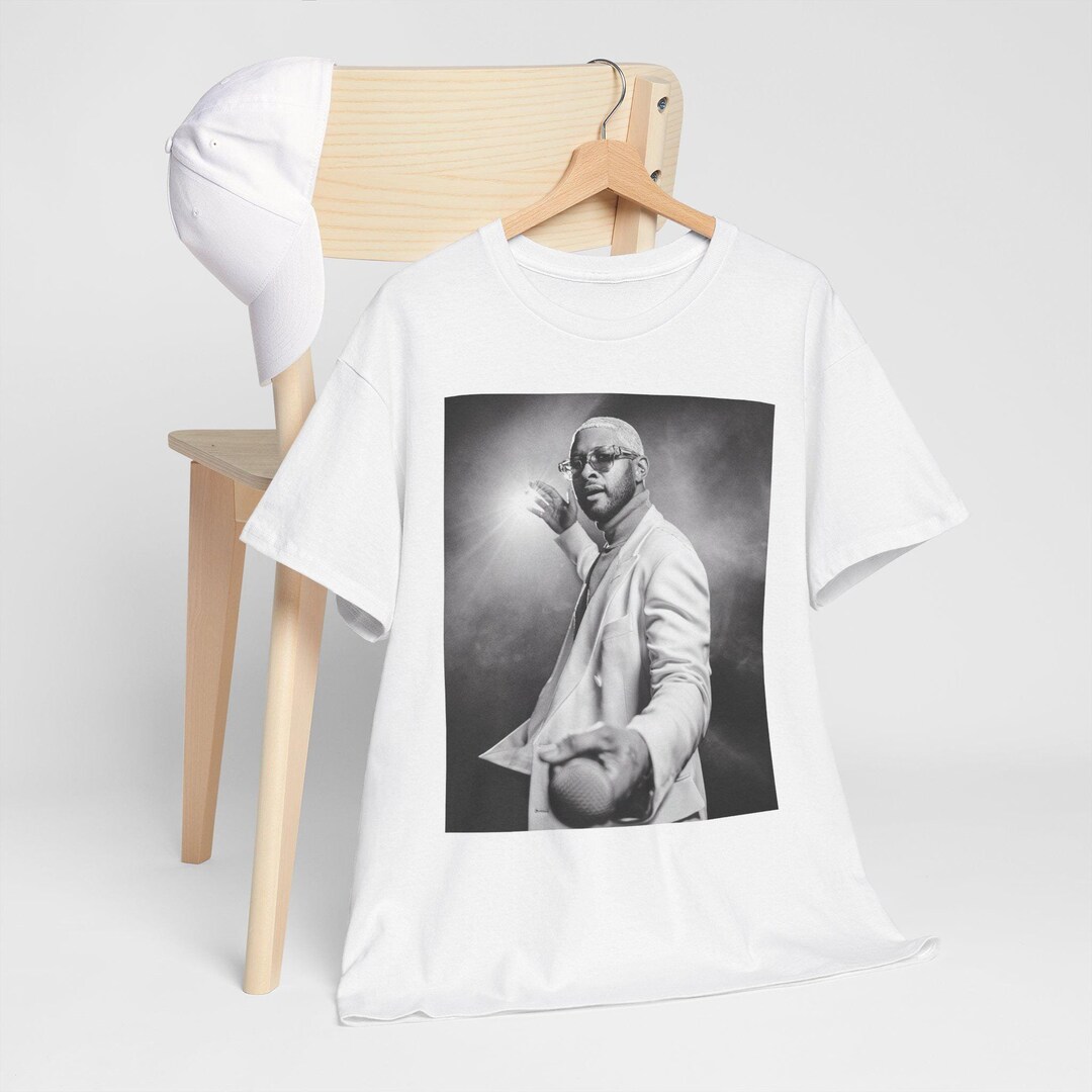 Usher T-shirt Poster Usher Ppf Tour Shirt Usher Past Present Future ...