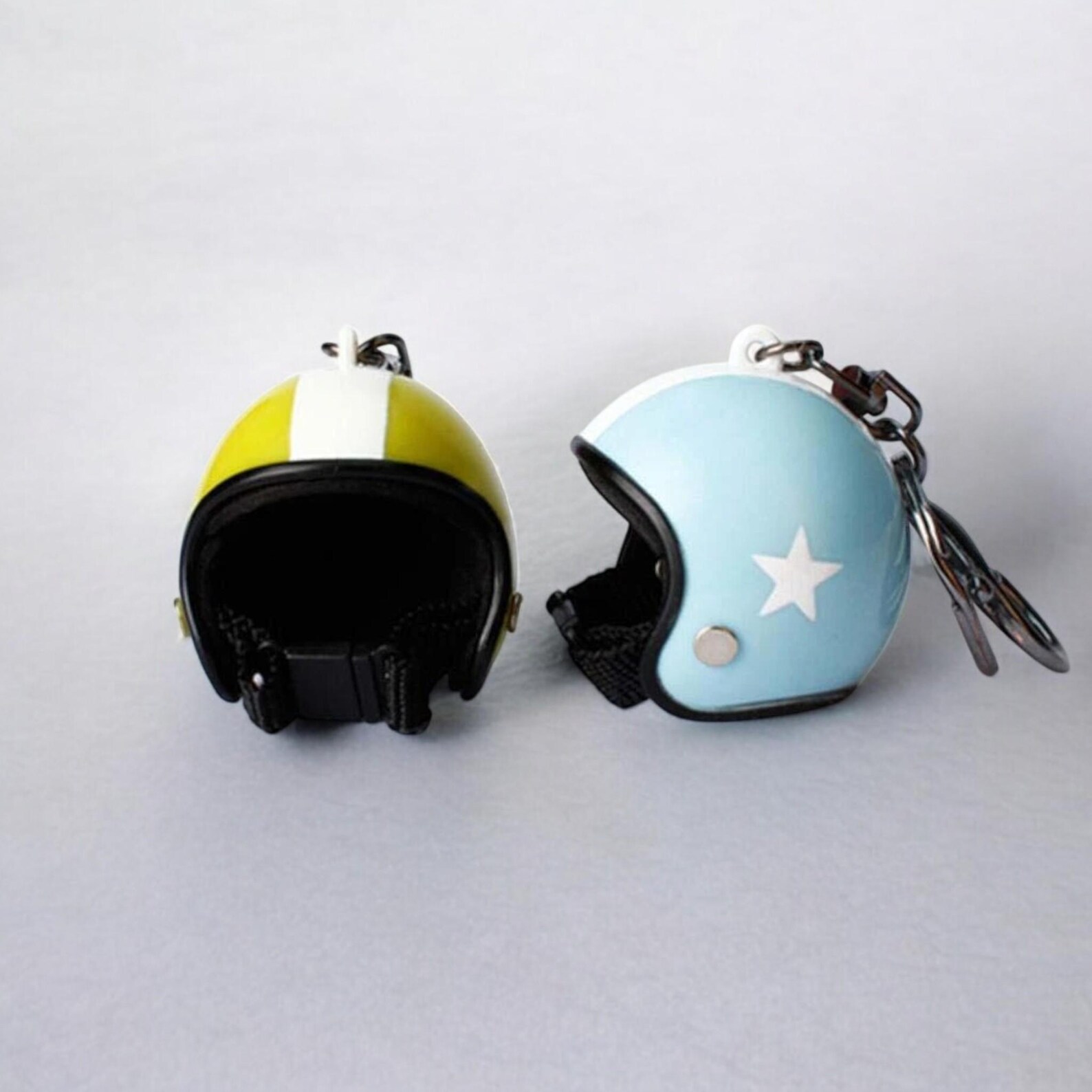 Mini Motorcycle Helmet Keychain – Cute Safety Helmet Key Ring, Car Key ...