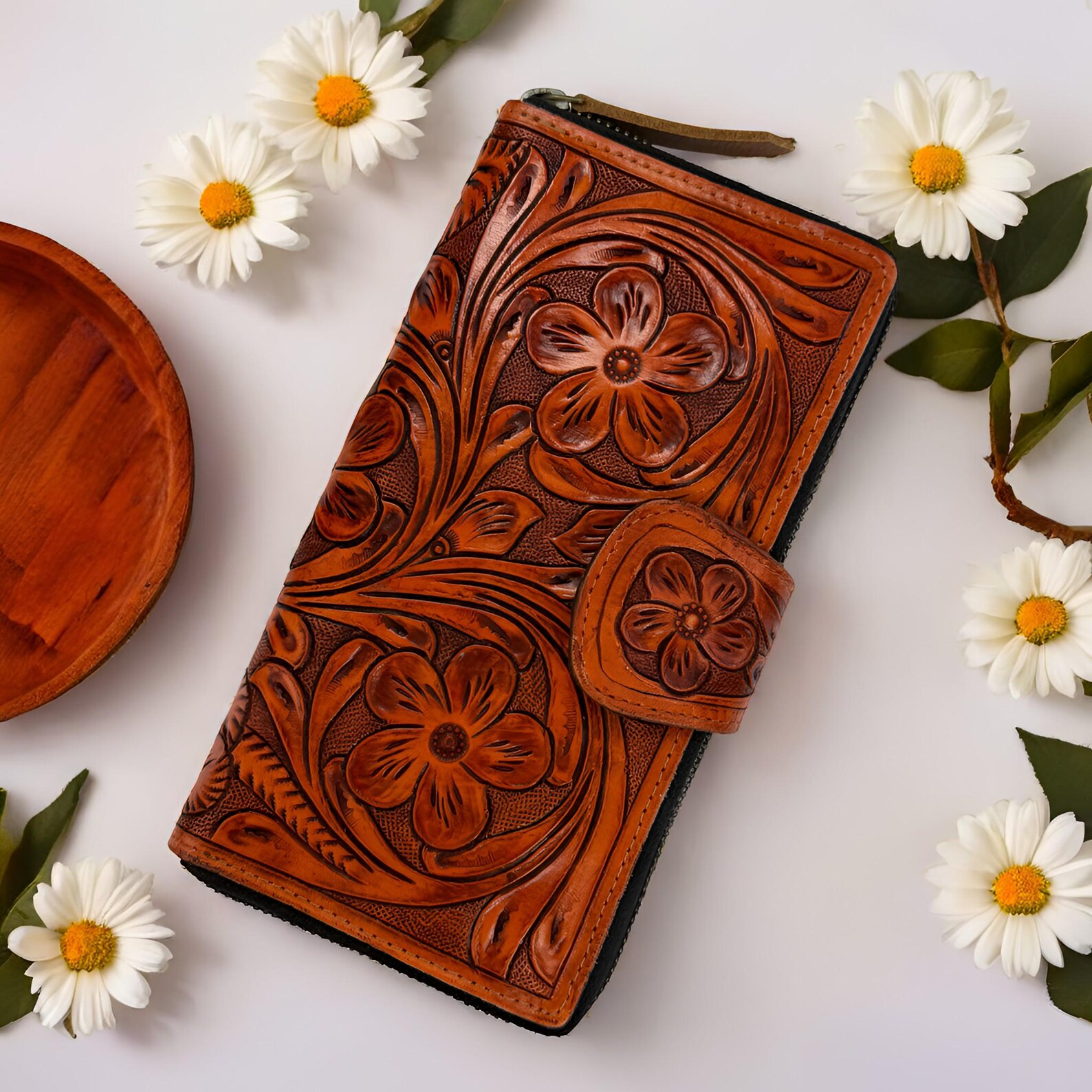 Western Carved Women's Leather Wallet, Tooled Wallet Zip Purse Clutch ...