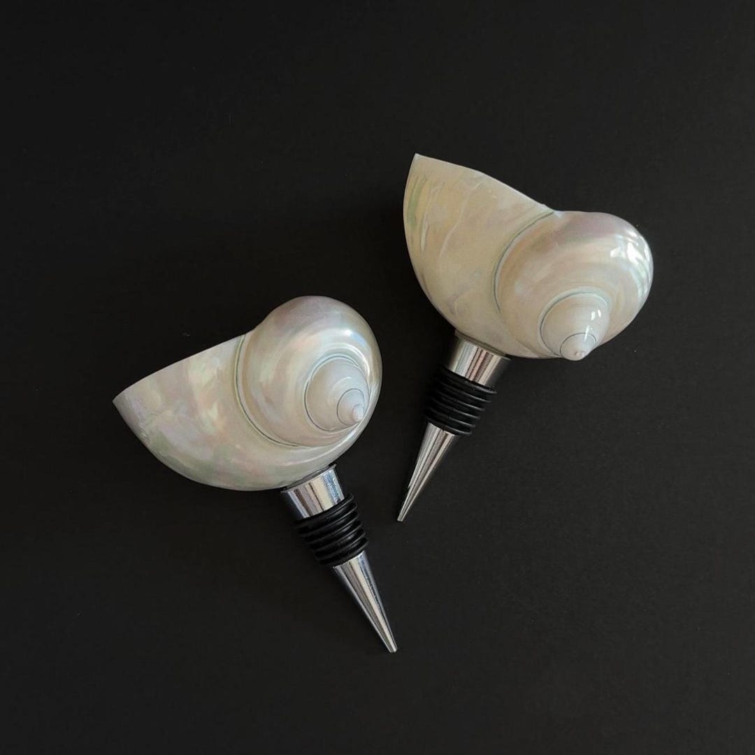 Beach Wedding Favor Bottle Stopper Set of 2, Seashell Wedding Decor ...
