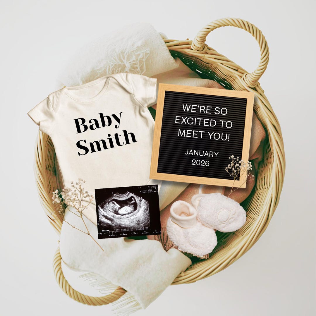 Editable Digital Gender Neutral Baby Pregnancy Announcement Digital ...