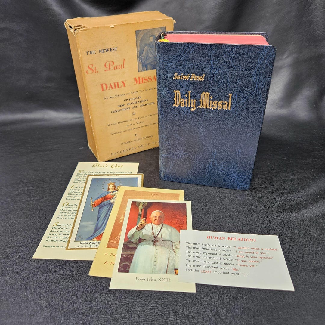 St. Paul Daily Missal With Original Box - Spiritual Readings & Prayers ...