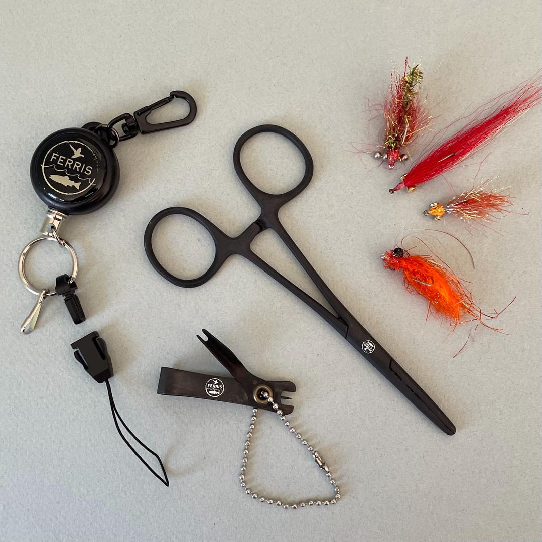 Fish Saltwater! - Set of Fly Fishing Accessories - Zinger Retractor ...