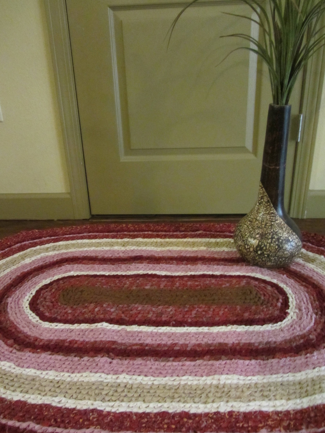 Classic Oval Rag Rug in Reds, Pinks and Tans - Etsy