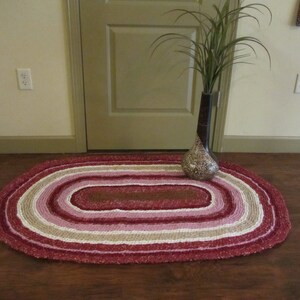 Classic Oval Rag Rug in Reds, Pinks and Tans - Etsy