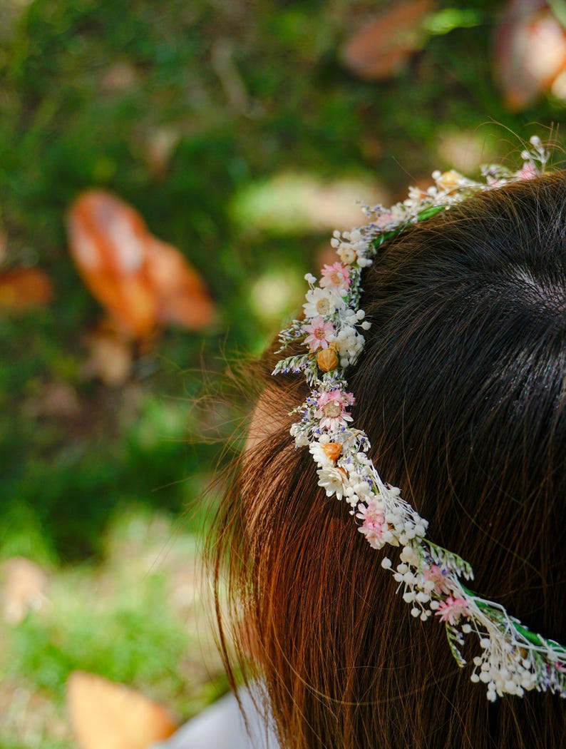 Romantic Lovergrass Dried Flowers Bride Crown, Adjustable Baby's Flower ...
