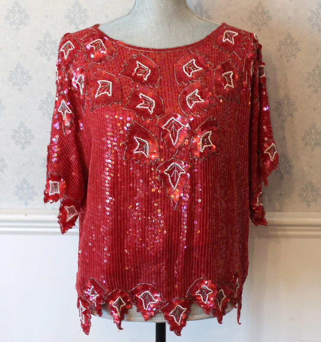 Vintage 1980s Red Beaded and Sequin Faux Pearl Floral Short Sleeve ...