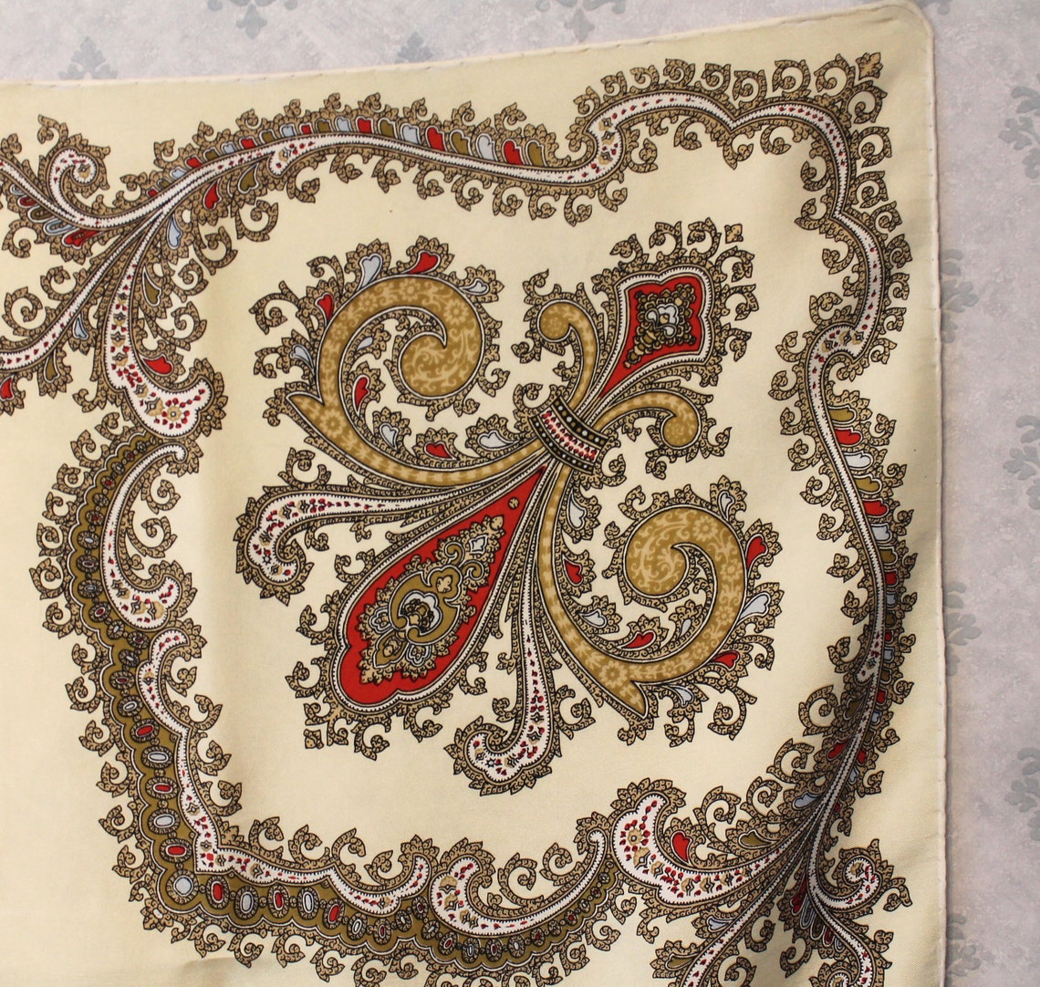 Vintage Thirkell of Bond Street Ivory Red Brown and Blue | Etsy