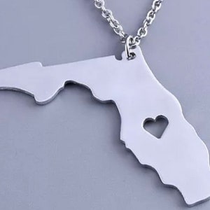 Outline Florida Map Necklace Heart USA FL State Necklace I Heart Love ...