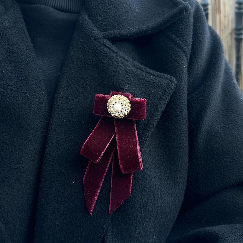 Red Velvet Ribbon Brooch - Etsy
