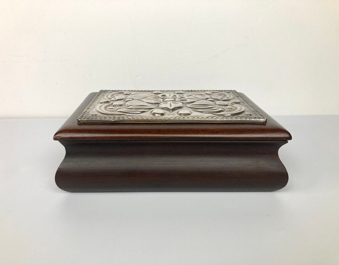 Wood & Silver Trinket Box (peru) - Etsy