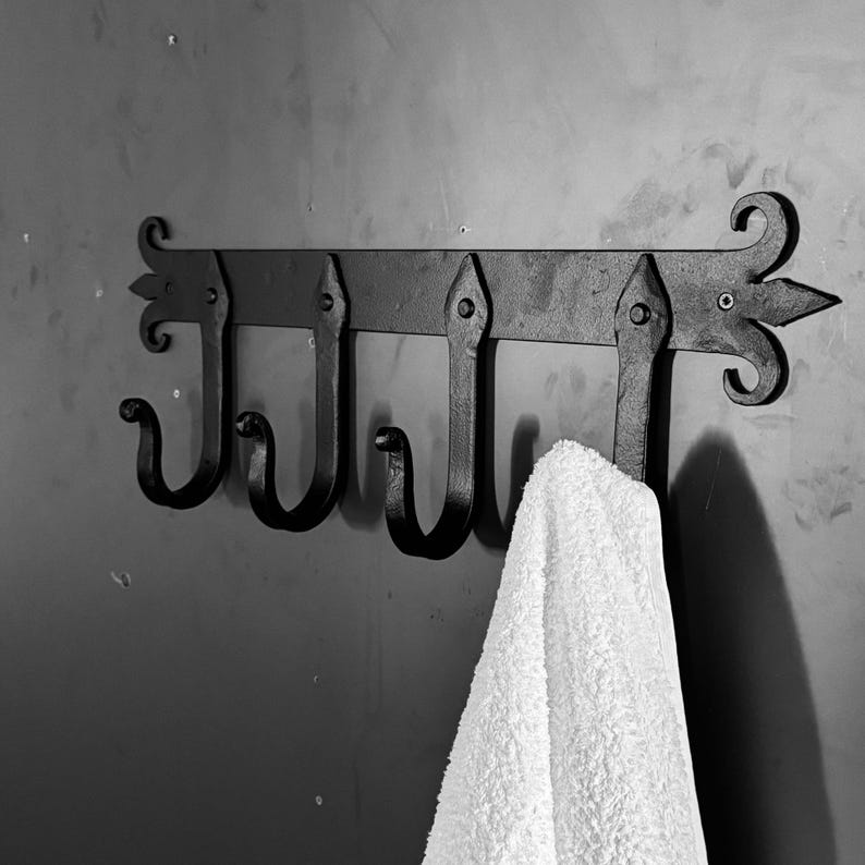Hand Forged Iron 4 Hooks Coat Rack, Rustic Wall Coat Rack Wall Mounted ...